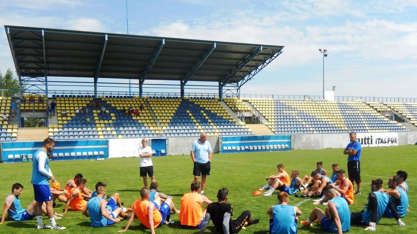 Hat fiatal focistával erősített a Perutz FC