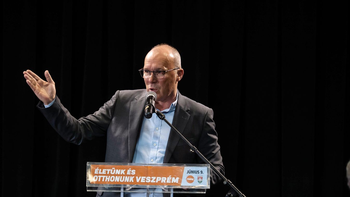 Porga Gyula eggyé vált a várossal