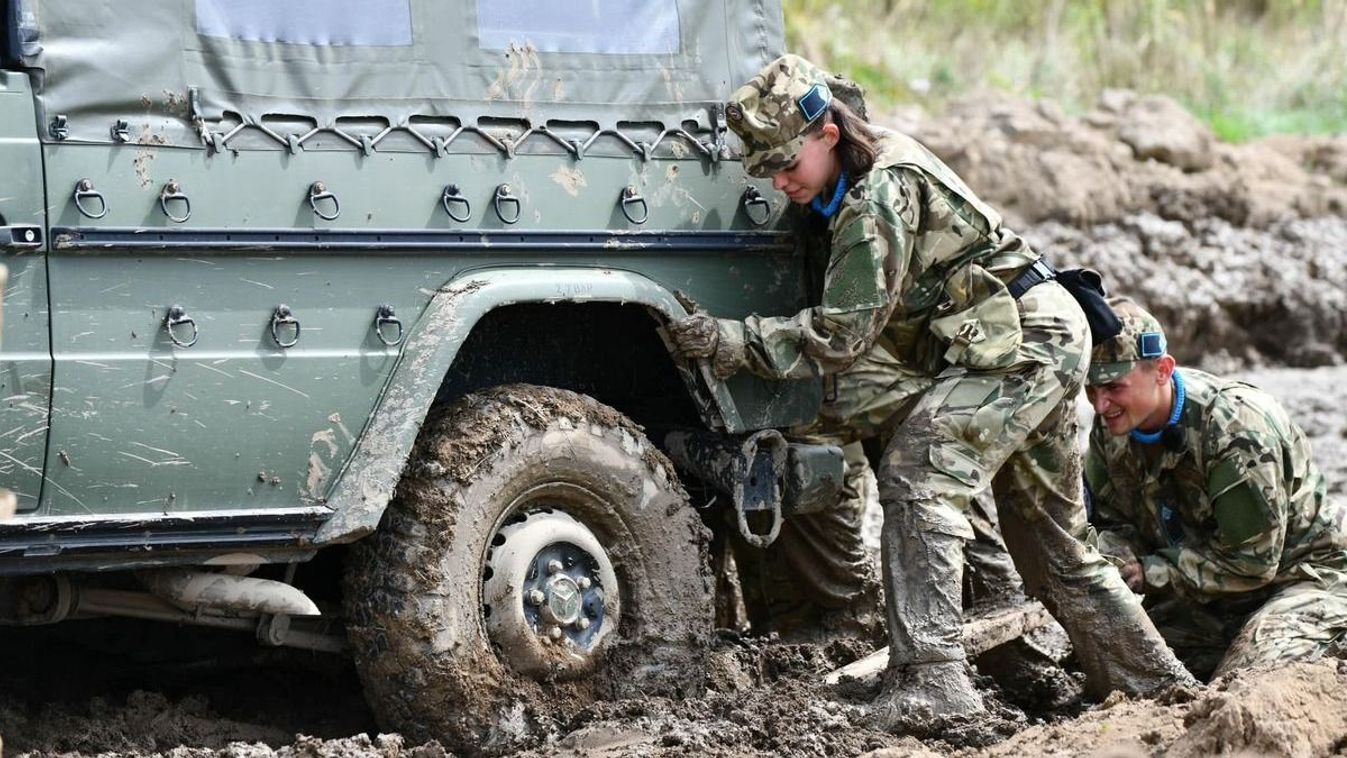 A Kiképzés: Haszonics Dóra új szerepben