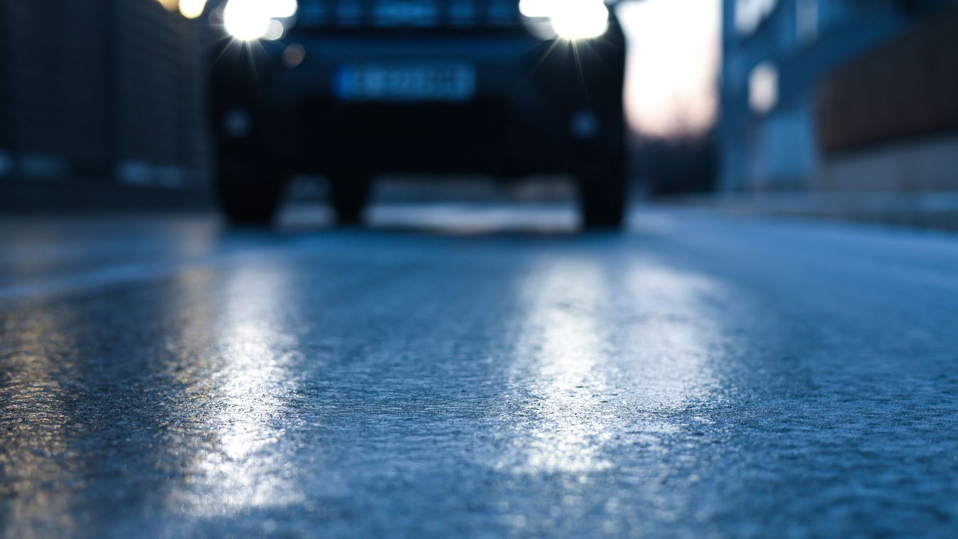 Ónos eső miatt adtak ki elsőfokú figyelmeztetést