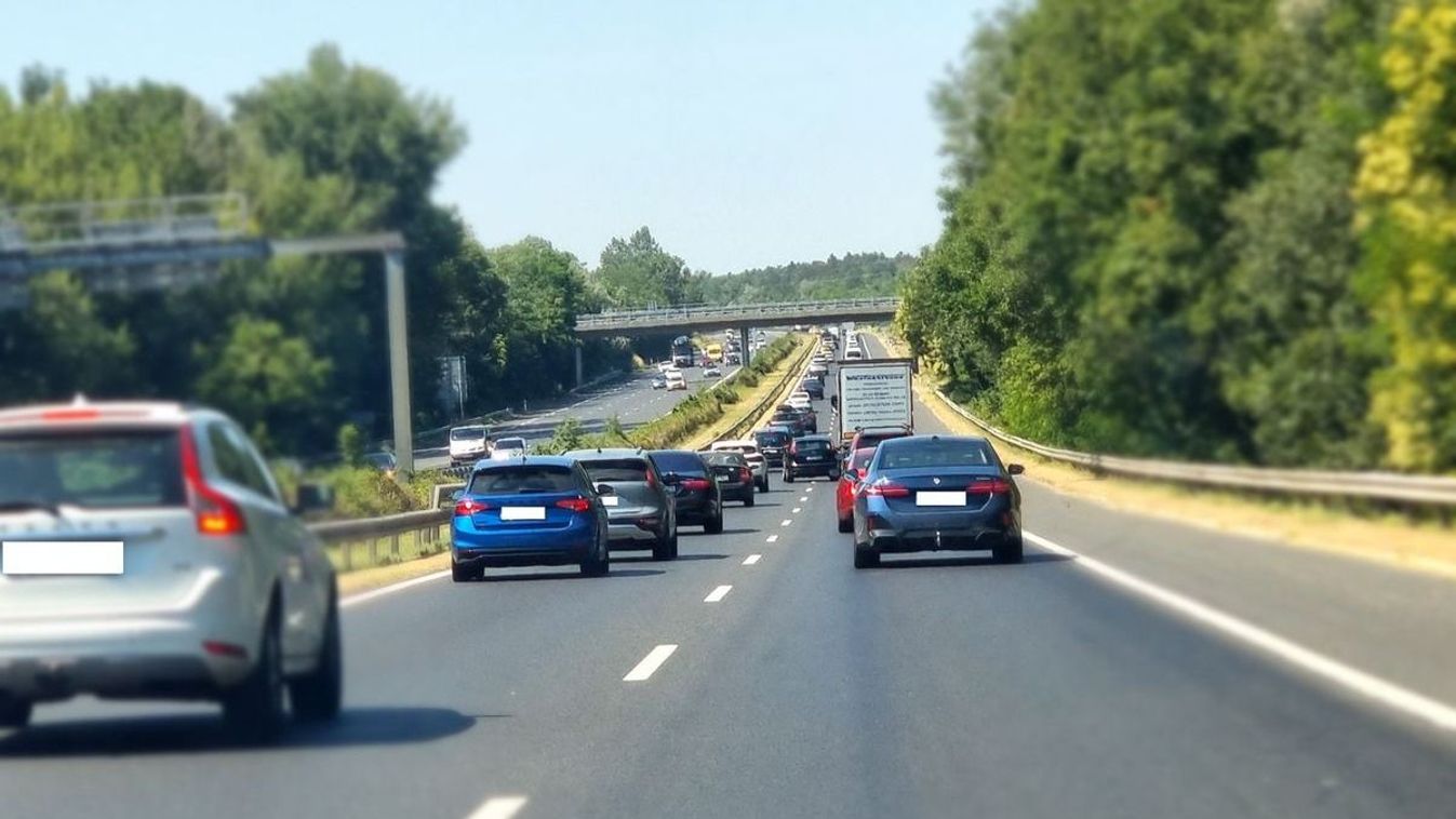 M7-es autópálya: hatalmas a torlódás