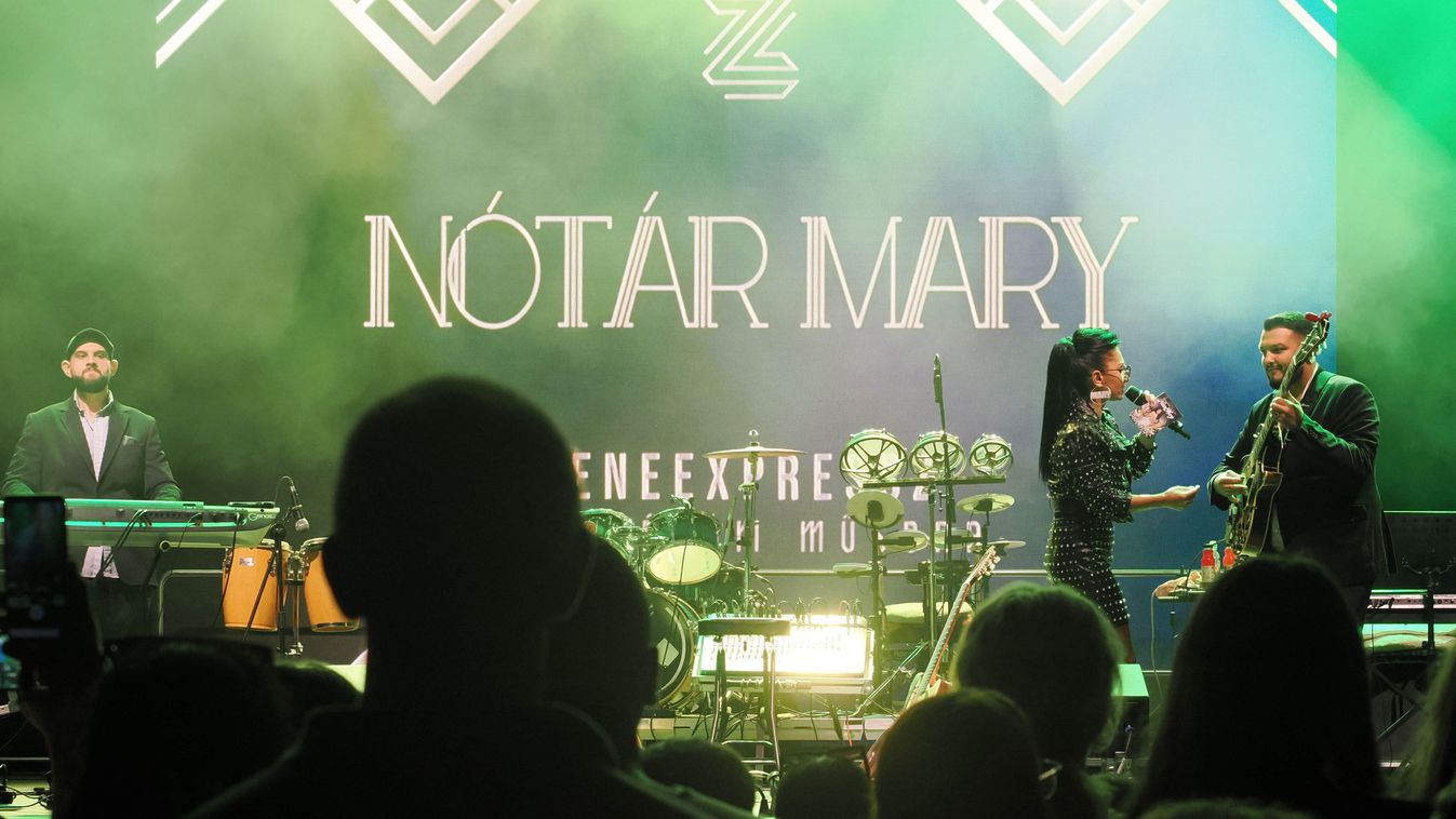 Nótár Mary vitte a prímet az ajkai Szerencsekoncerten