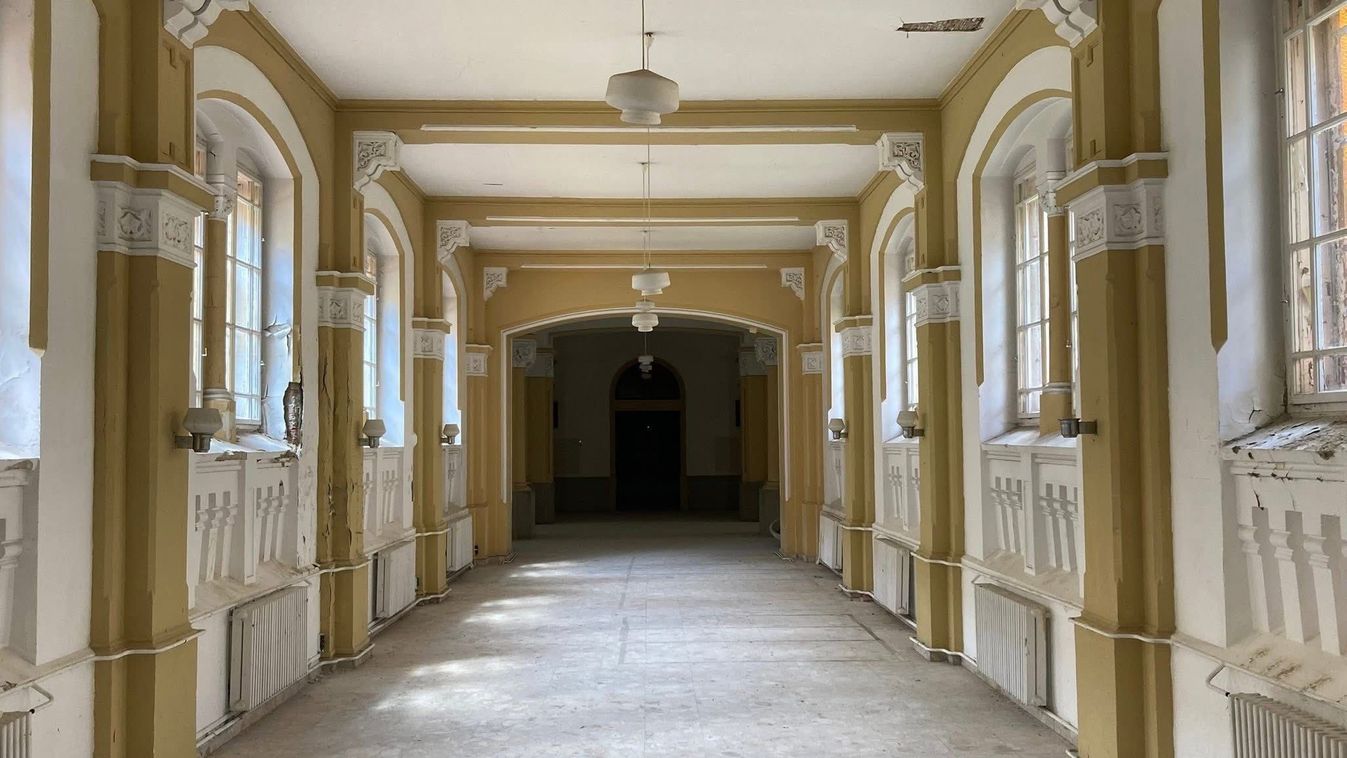 OPNI: Magyarország második legnagyobb épületének pusztulása