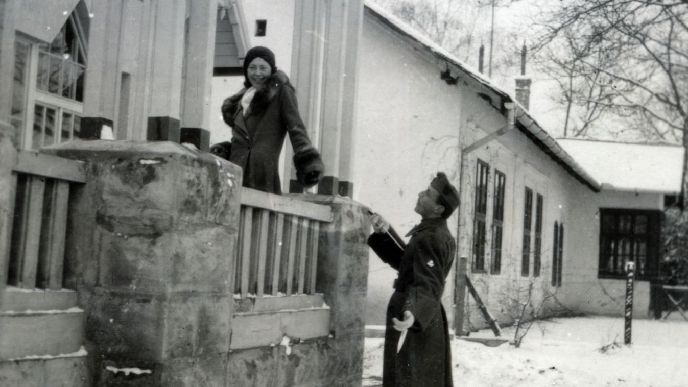 Szerelem a Valentin-nap előtt: hímes tojás, keszkenő, ének