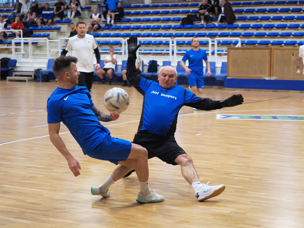 Öregfiúk-focitorna: jól érezték magukat Veszprémben