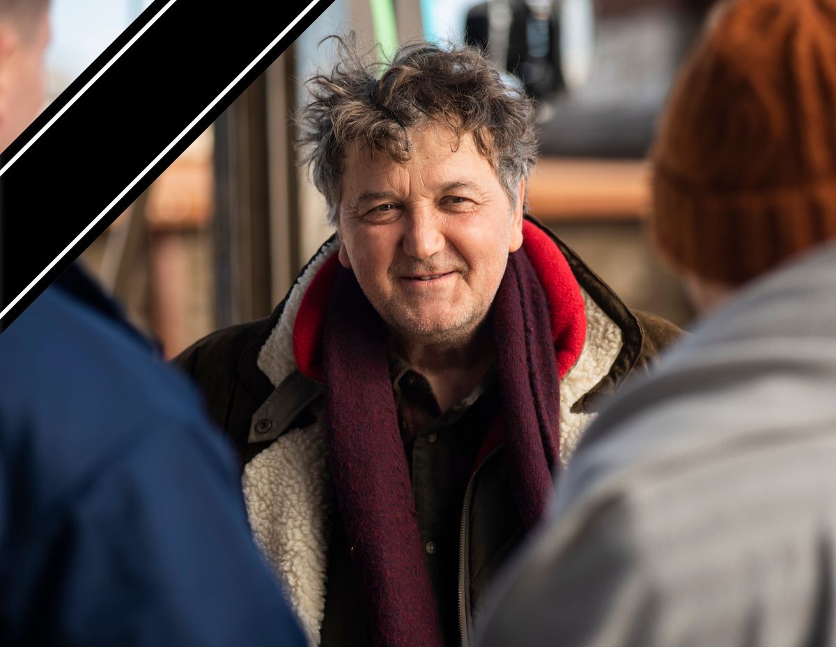 Scherer Péter halála miatt halasztják el Mucsi Zoltán mai előadását